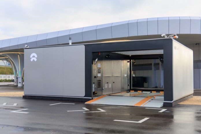 NIO’s (Stock) Race to Net Zero with EV Battery Swaps That Power Down ...