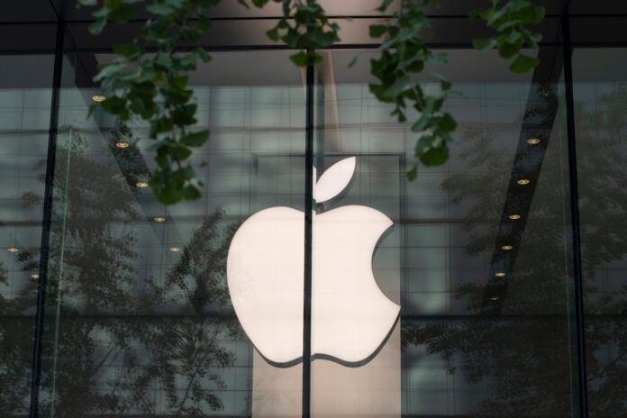 Apple (AAPL) Expands Renewable Energy Projects Across Europe to Power ...