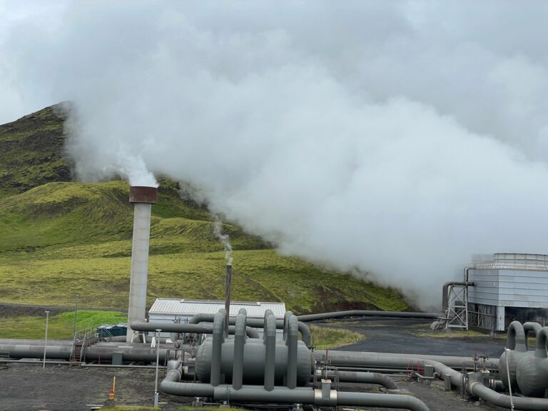 U.S. Geothermal Boom: Fervo Energy Leads with $462M Funding for Cape ...
